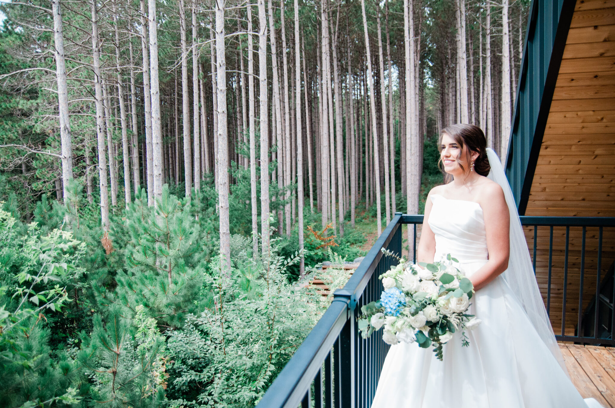 Pinewood Wedding | Alex + Maya - Hanna Marie Events