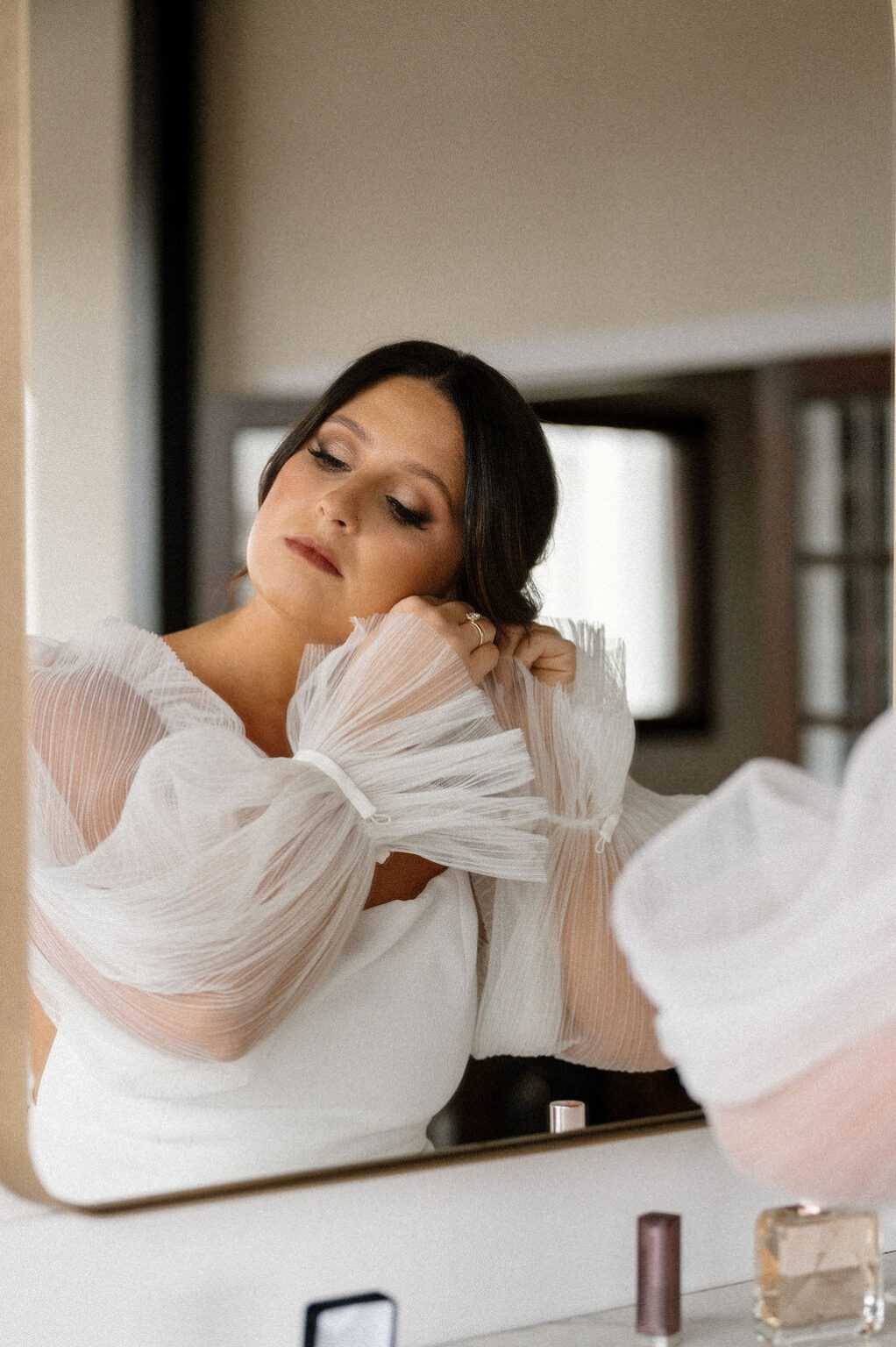 Harvester Square Wedding | Lauren + Matt - Hanna Marie Events