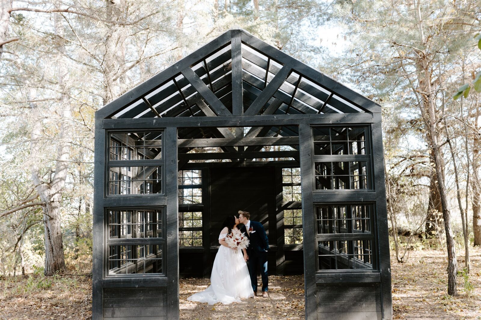 Ivory North Wedding | Mora, Minnesota - Hanna Marie Events