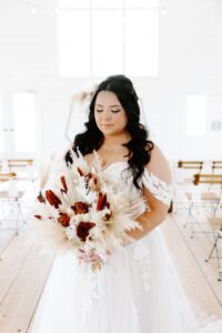 Ivory North Wedding | Mora, Minnesota - Hanna Marie Events